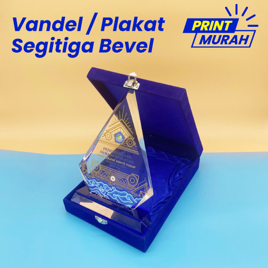 Vandel / Plakat Acrylic Segitiga Murah di Masbro Malang